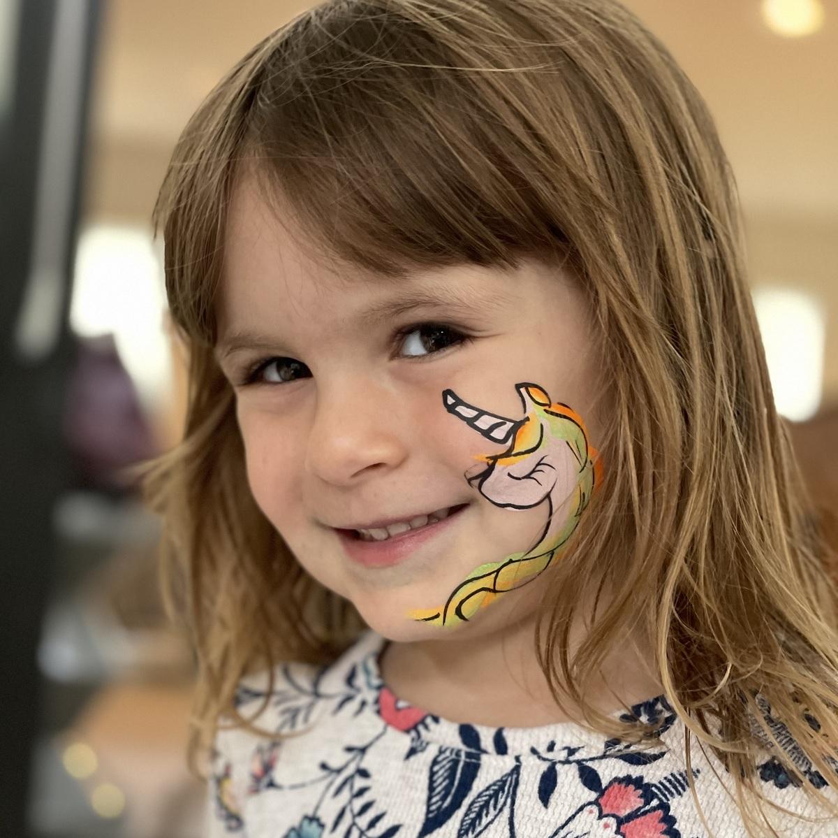 Hire a Facepainting Artist For Your Party - HouseOfPartyRentals